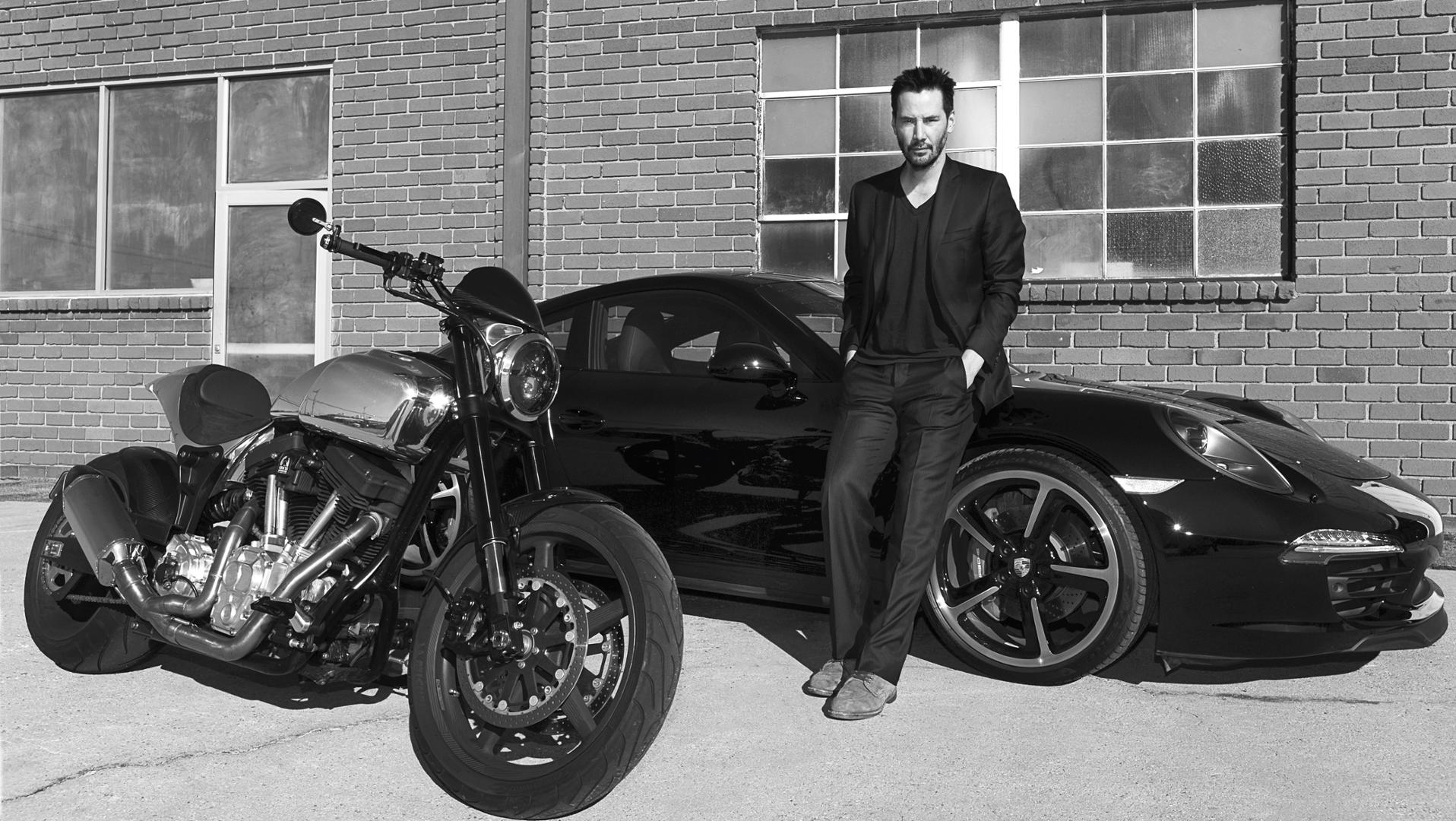 Keanu Reeves – cel mai bun șofer de la Hollywood